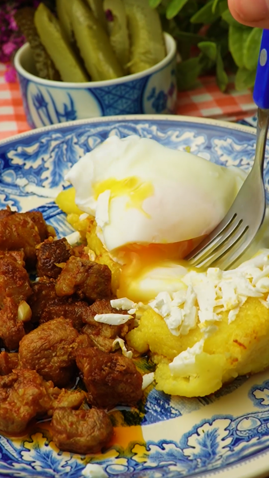 Traditional Romanian Pork Stew (Tocătură de Porc) – A Hearty and ...